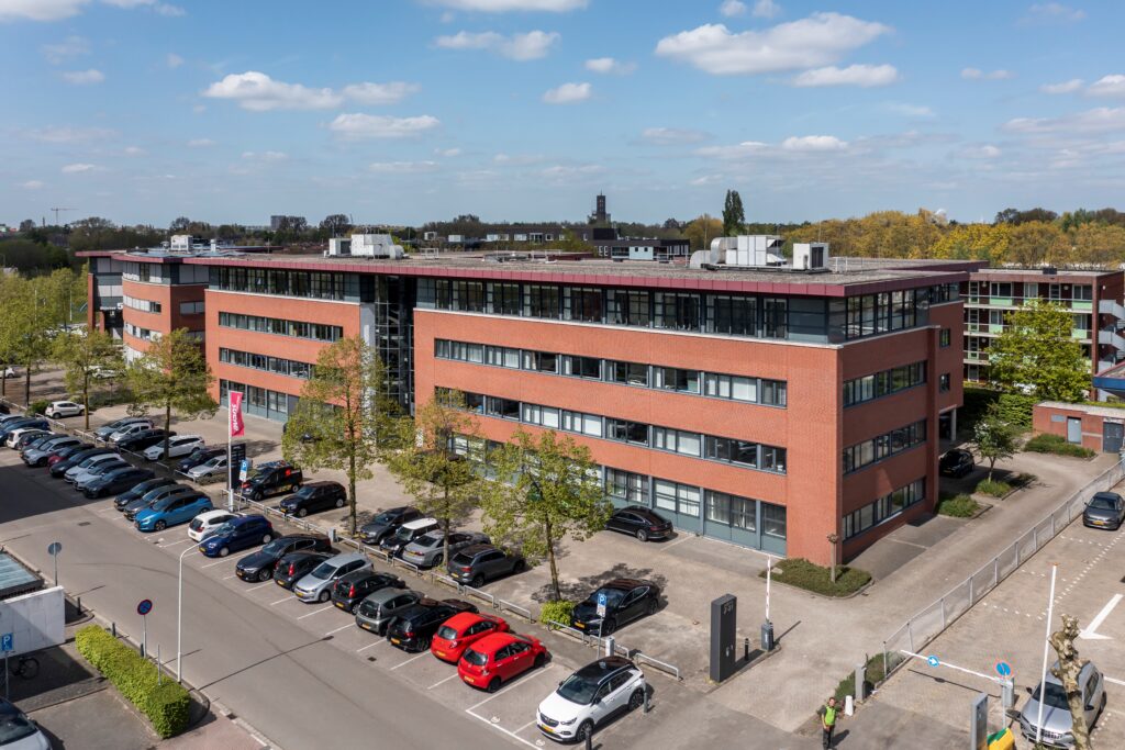 2-kantoortransacties-in-het-kantoorgebouw-bijster-7-21-in-breda - De ...